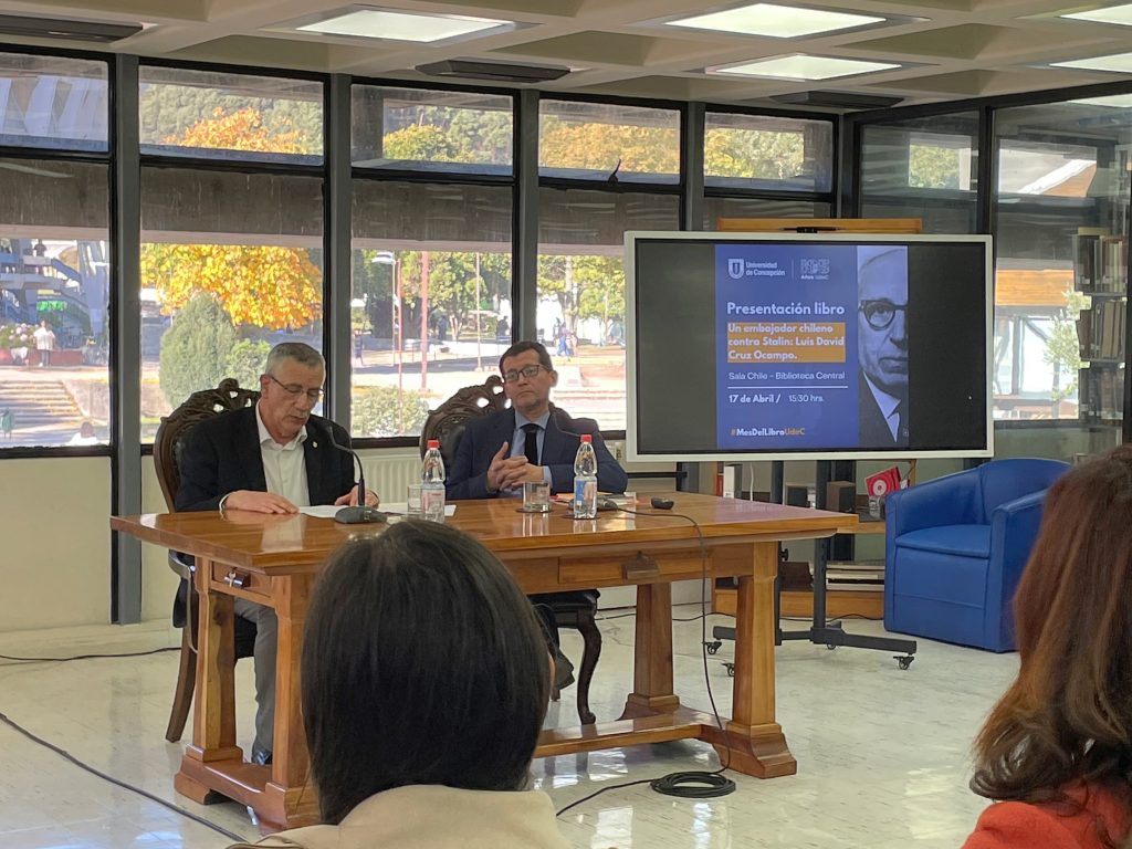 UdeC presenta nuevo fondo que recopila planos y mapas de emblemáticos ...